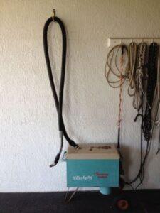 Horse Grooming - Introduce the Horse Vacuum - Pro Equine Grooms